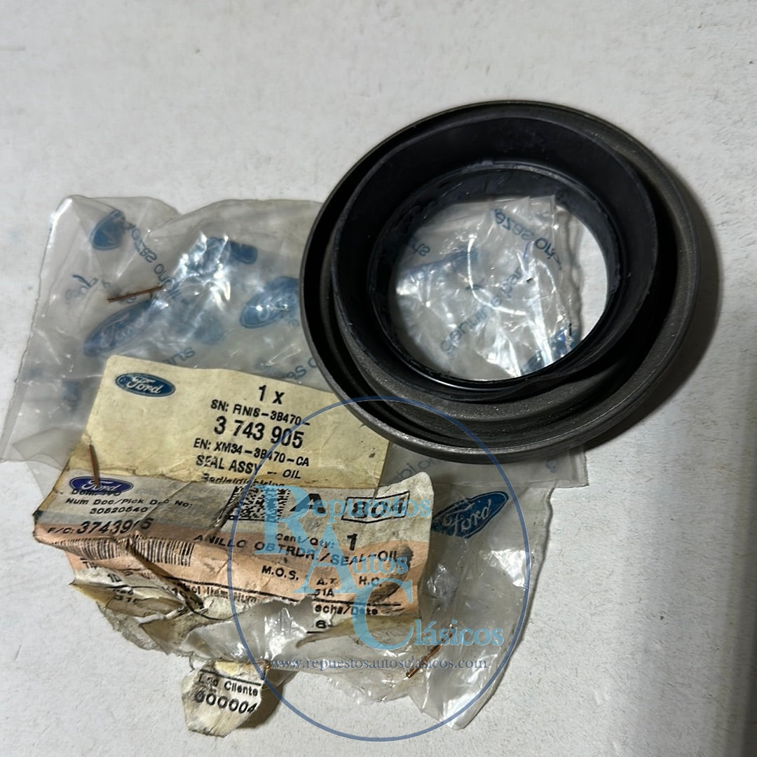 Seal Assy - Oil: 3743905 FORD – RepuestosAutosClasicos