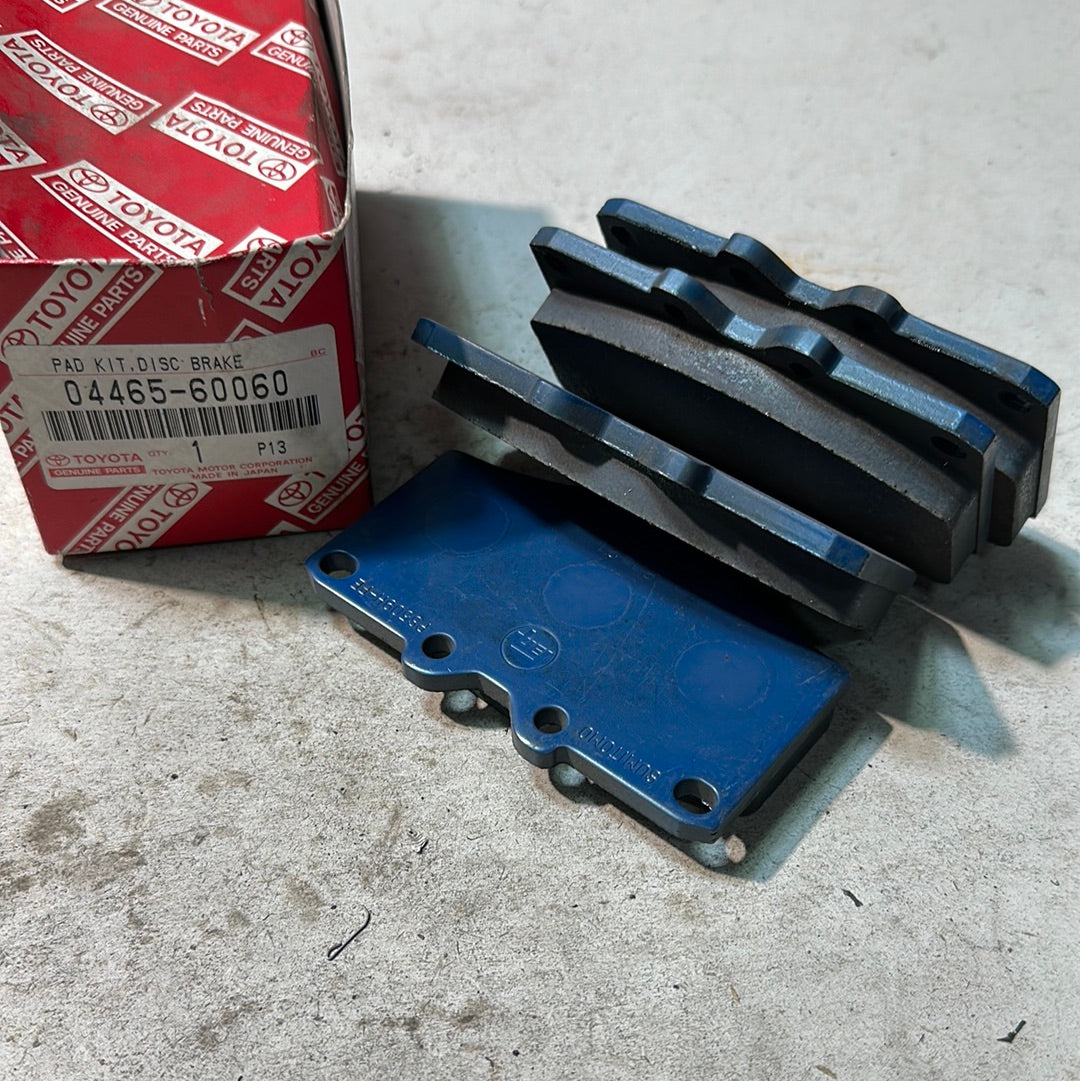 04465-60060 PAD KIT, DISC BRAKE, FRONT, toyota, – RepuestosAutosClasicos